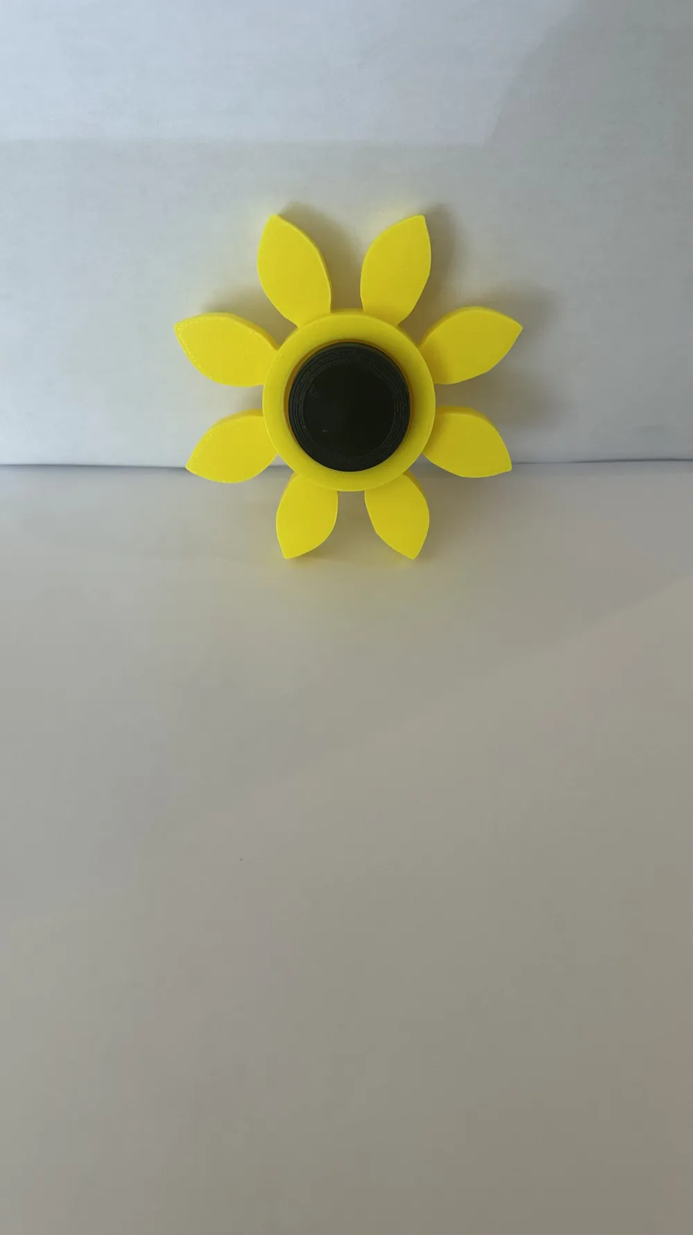 Sunflower Clicker Fidget - Free 3D Print Model - MakerWorld