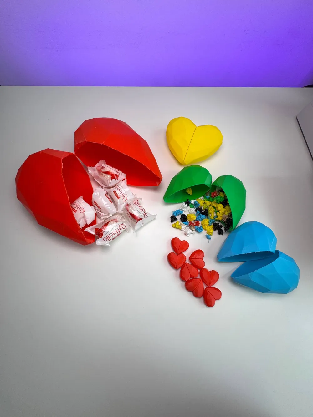 Hearts with predictions - Free 3D Print Model - MakerWorld