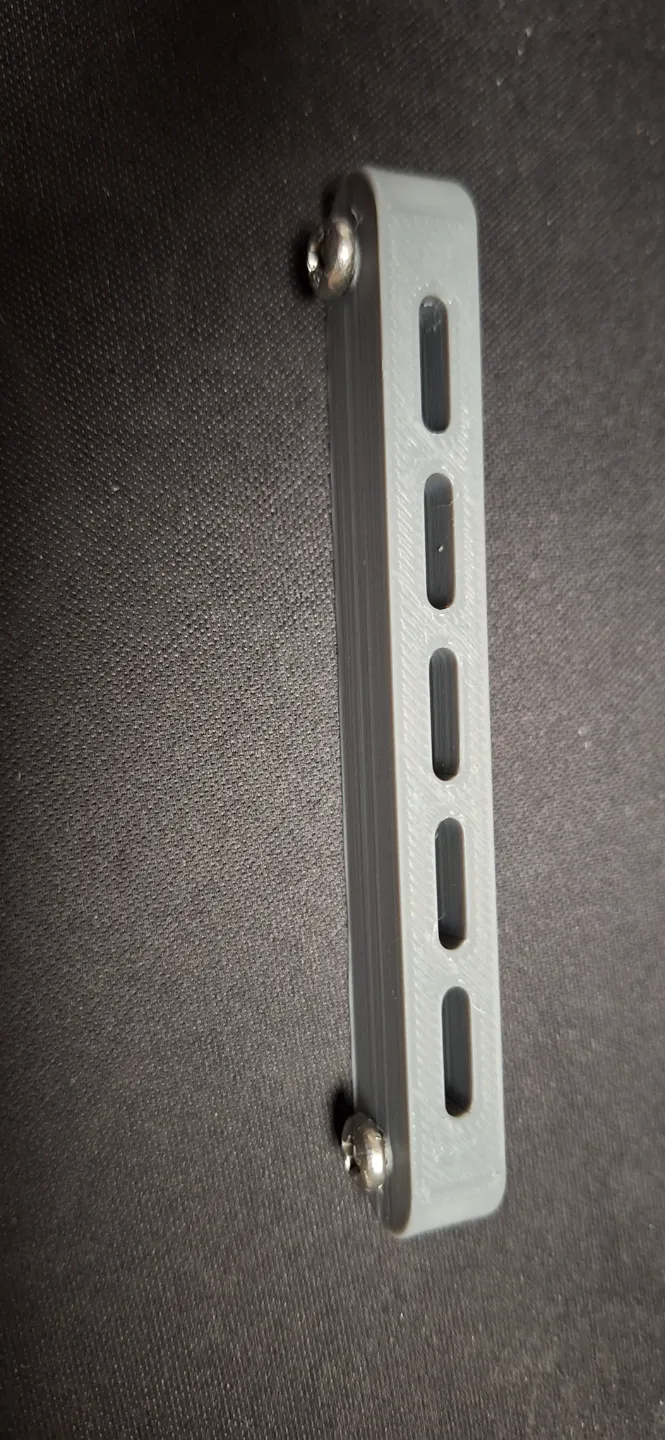 wall bracket for TWO 8-port network switches / Wandhalterung für ZWEI 8 ...