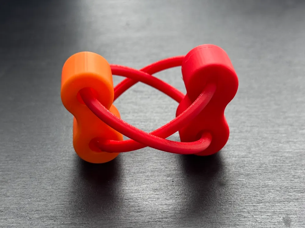 Twisting Loop Fidget toy by 3DE-Impressão MakerWorld: Download Free 3D ...