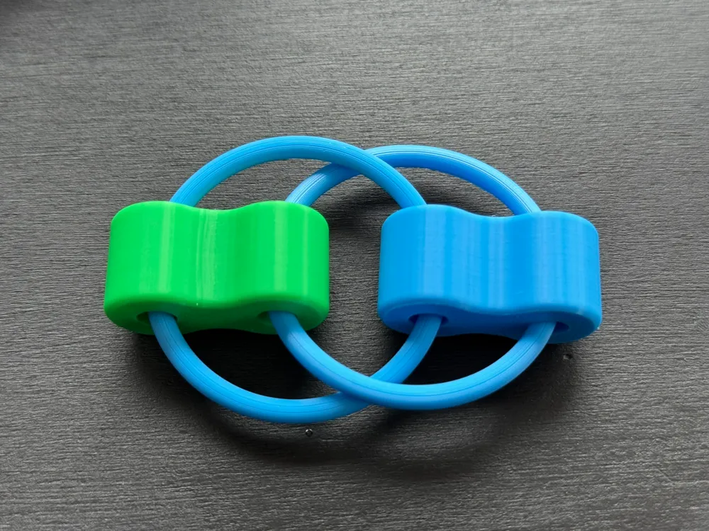 Twisting Loop Fidget toy by 3DE-Impressão MakerWorld: Download Free 3D ...