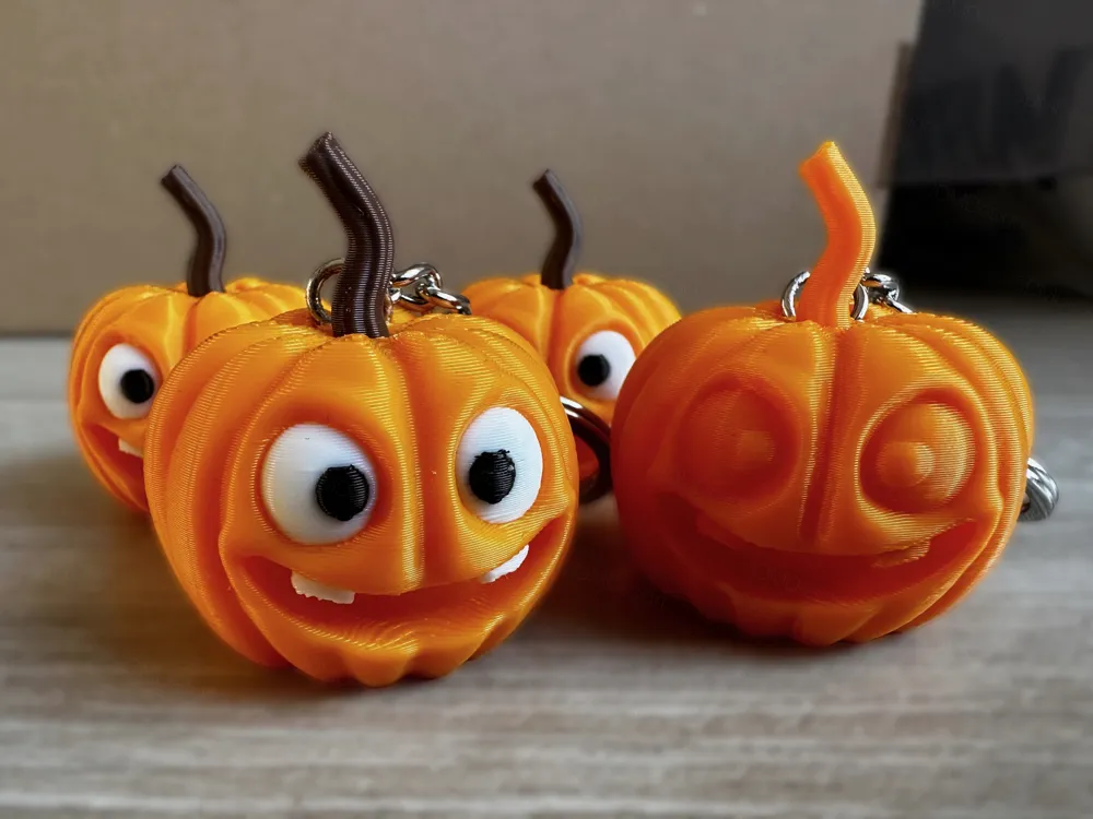 Halloween Pumpkin Keychain by 3DMDesign - MakerWorld
