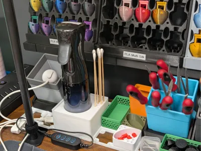 Gridfinity 2x2 Spray Mister Holder w/ Swab Storage - Free 3D Print ...
