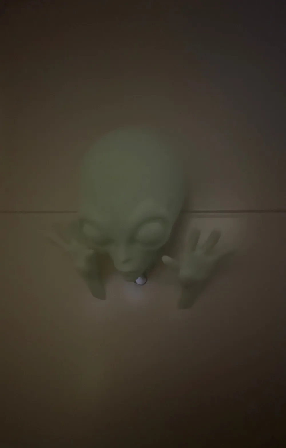 Alien door - Free 3D Print Model - MakerWorld