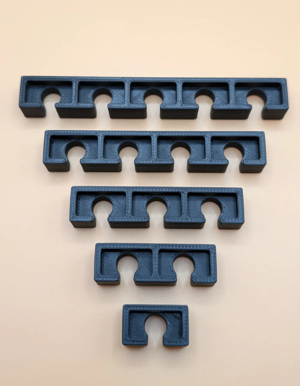 Cable Holder - Free 3D Print Model - MakerWorld
