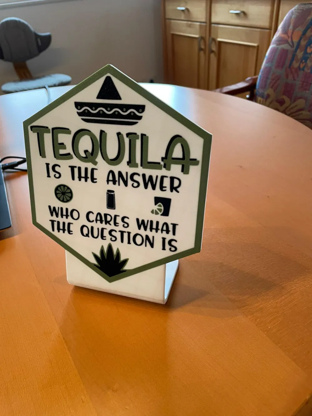 Tequila Desk sign by OneHandedMaker - MakerWorld