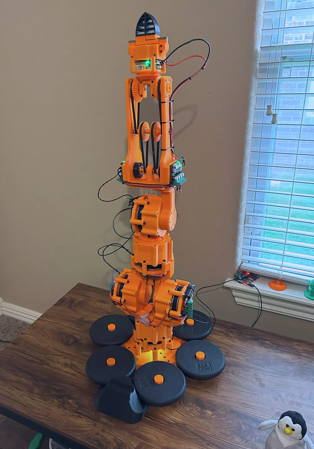 dARM – 6-DOF Robotic Arm by JesseDarr MakerWorld: Download Free 3D Models