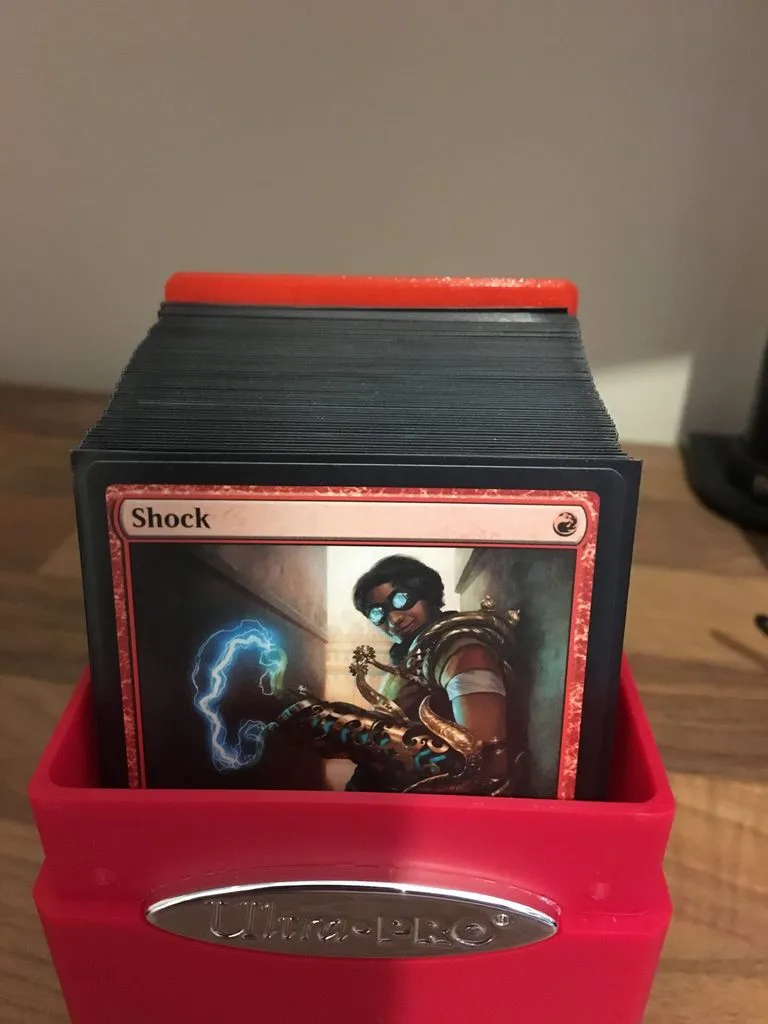 Magic: the Gathering deck-box separators by Marcos P. - MakerWorld