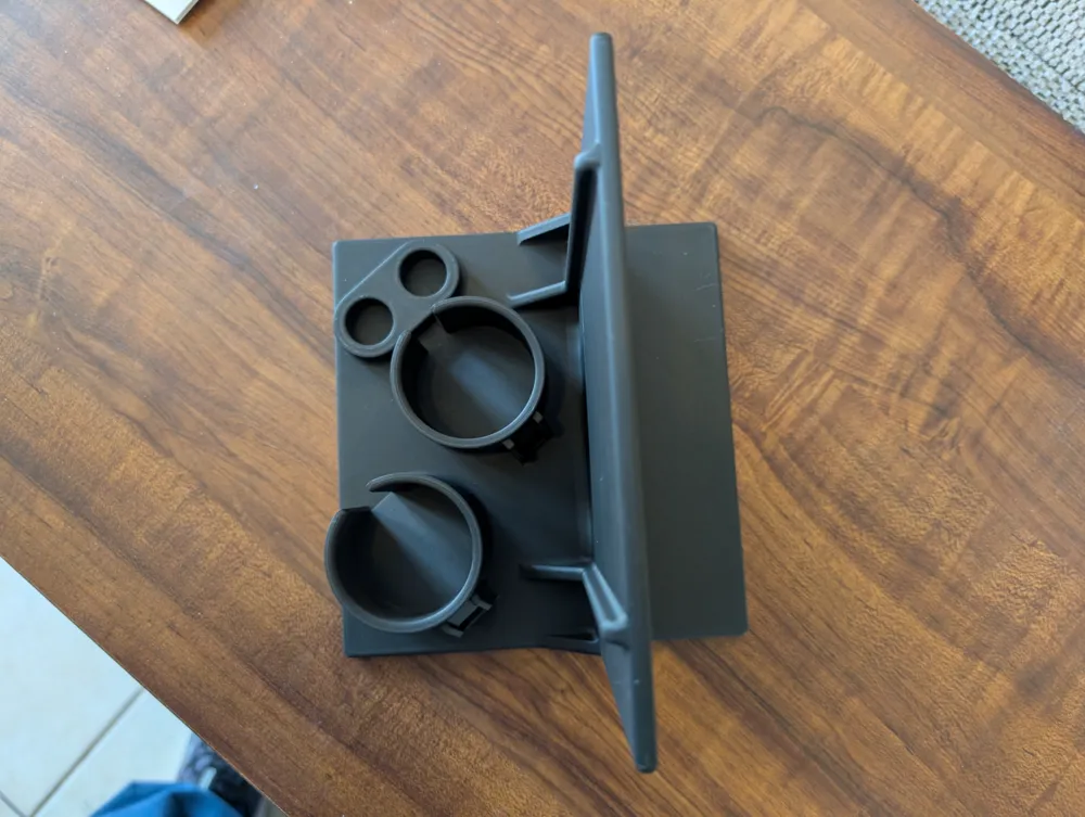 Tesla Adapter Dock for Rivian R1S/T Center Console by chuck.hirstius ...