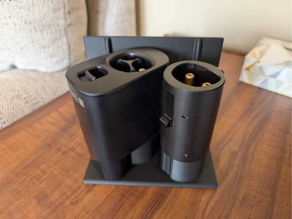 Tesla Adapter Dock for Rivian R1S/T Center Console by chuck.hirstius ...