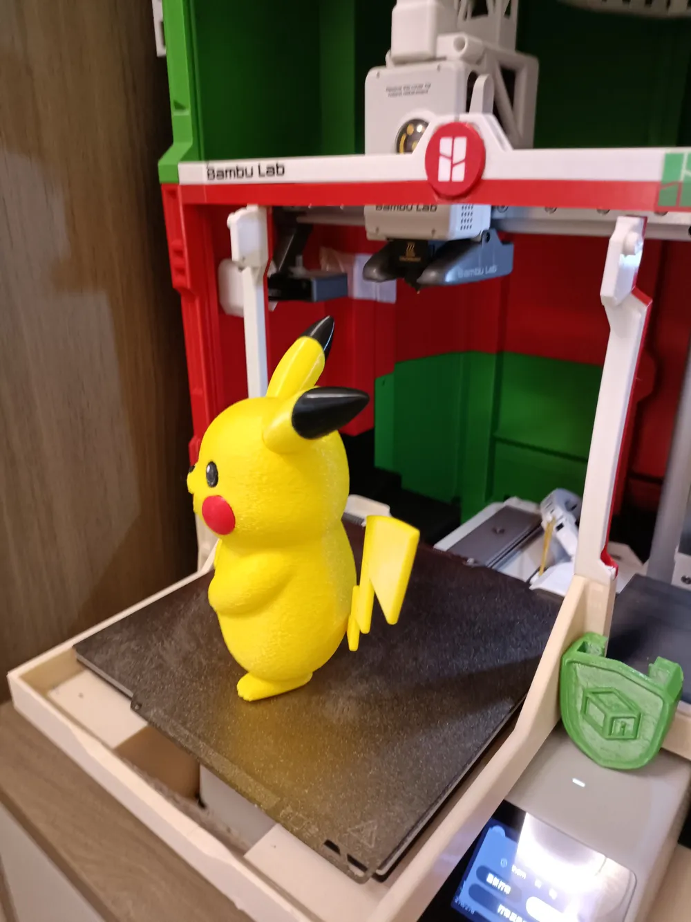 Cute Pikachu Desktop Ornament [Multi-part + Color Separation] - Free 3D ...