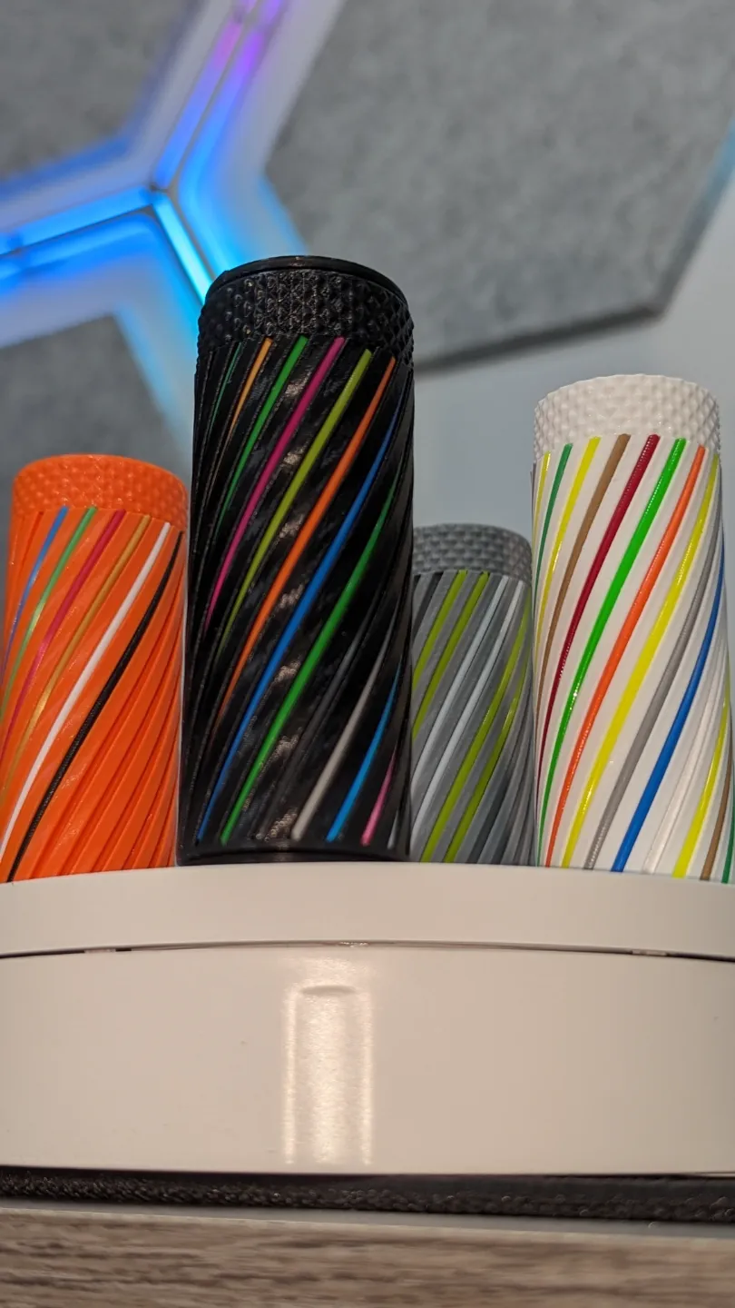 Filament Swatch Spinner by Xander Designs MakerWorld: Download Free 3D ...