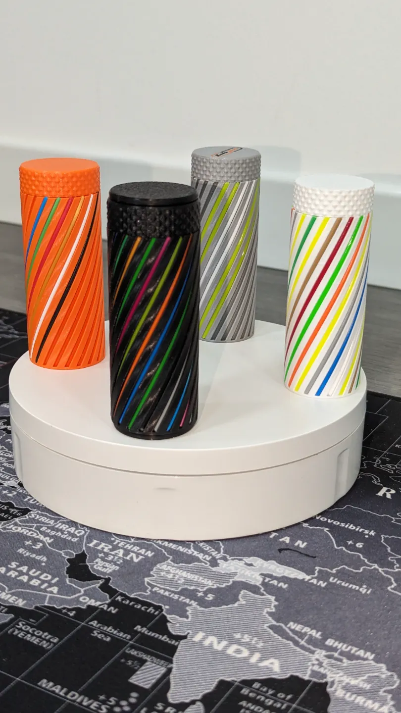 Filament Swatch Spinner by Xander Designs MakerWorld: Download Free 3D ...