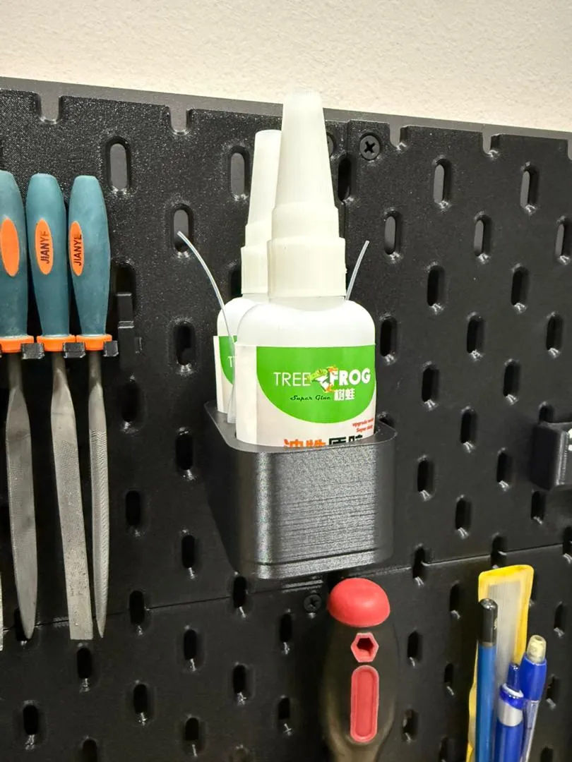 Skadis Super Glue Holder (Design for Tree Frog) - Free 3D Print Model ...