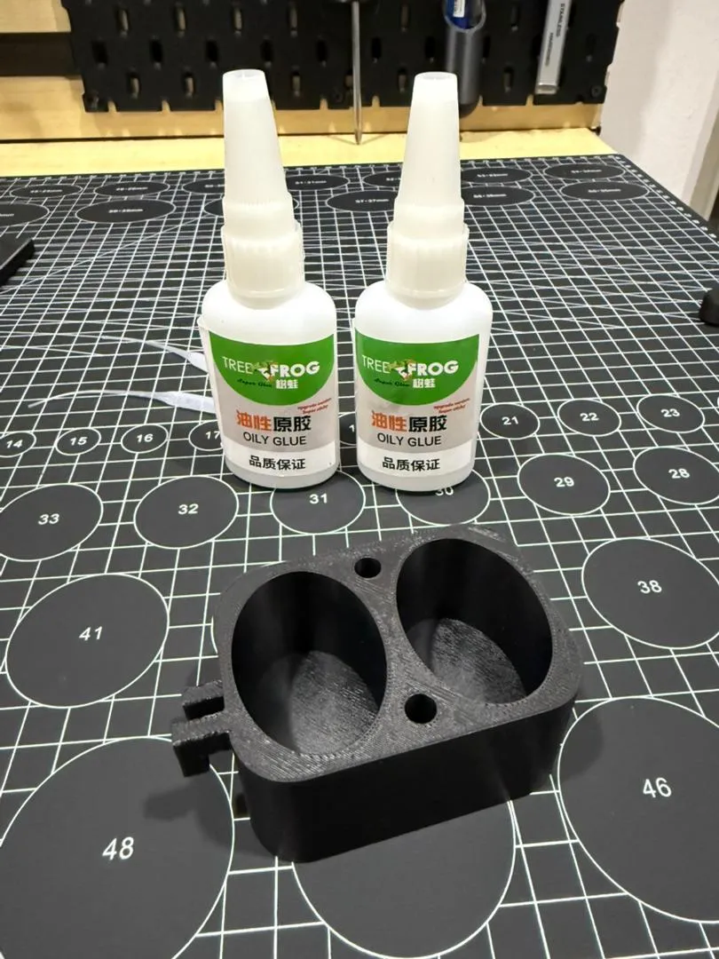 Skadis Super Glue Holder (Design for Tree Frog) - Free 3D Print Model ...