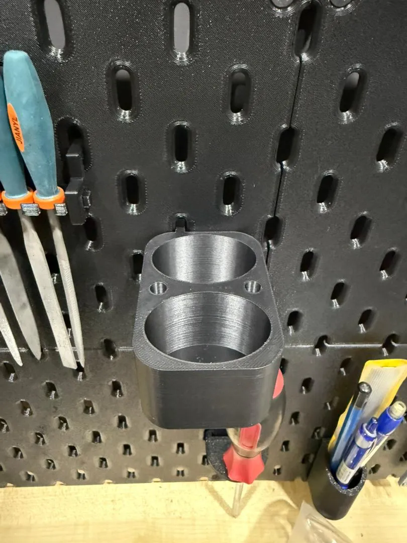 Skadis Super Glue Holder (Design for Tree Frog) - Free 3D Print Model ...