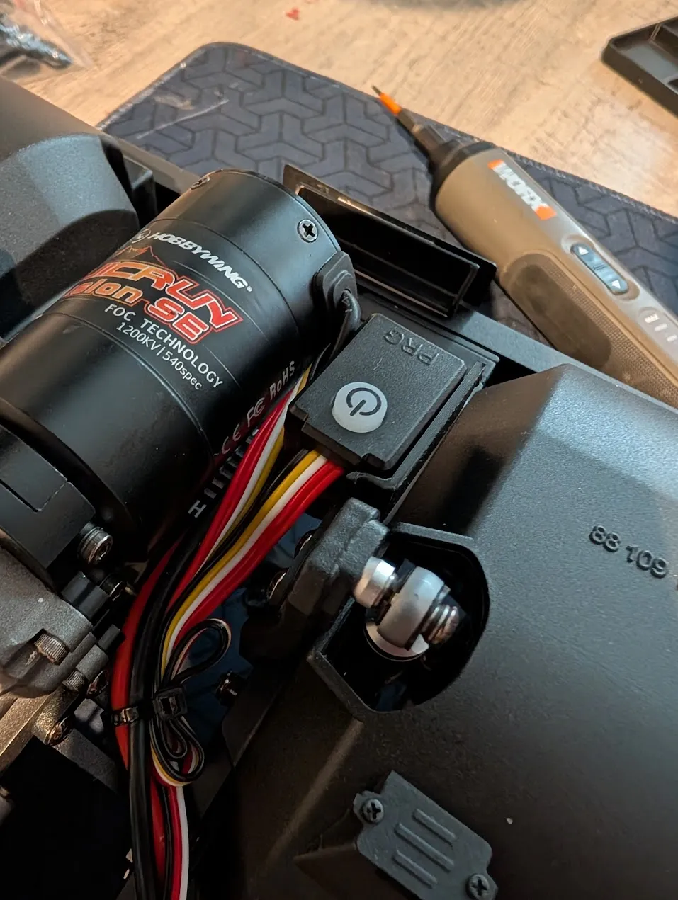 Boom Racing BRX02 88/109 Hobbywing mount by OJS MakerWorld: Download ...