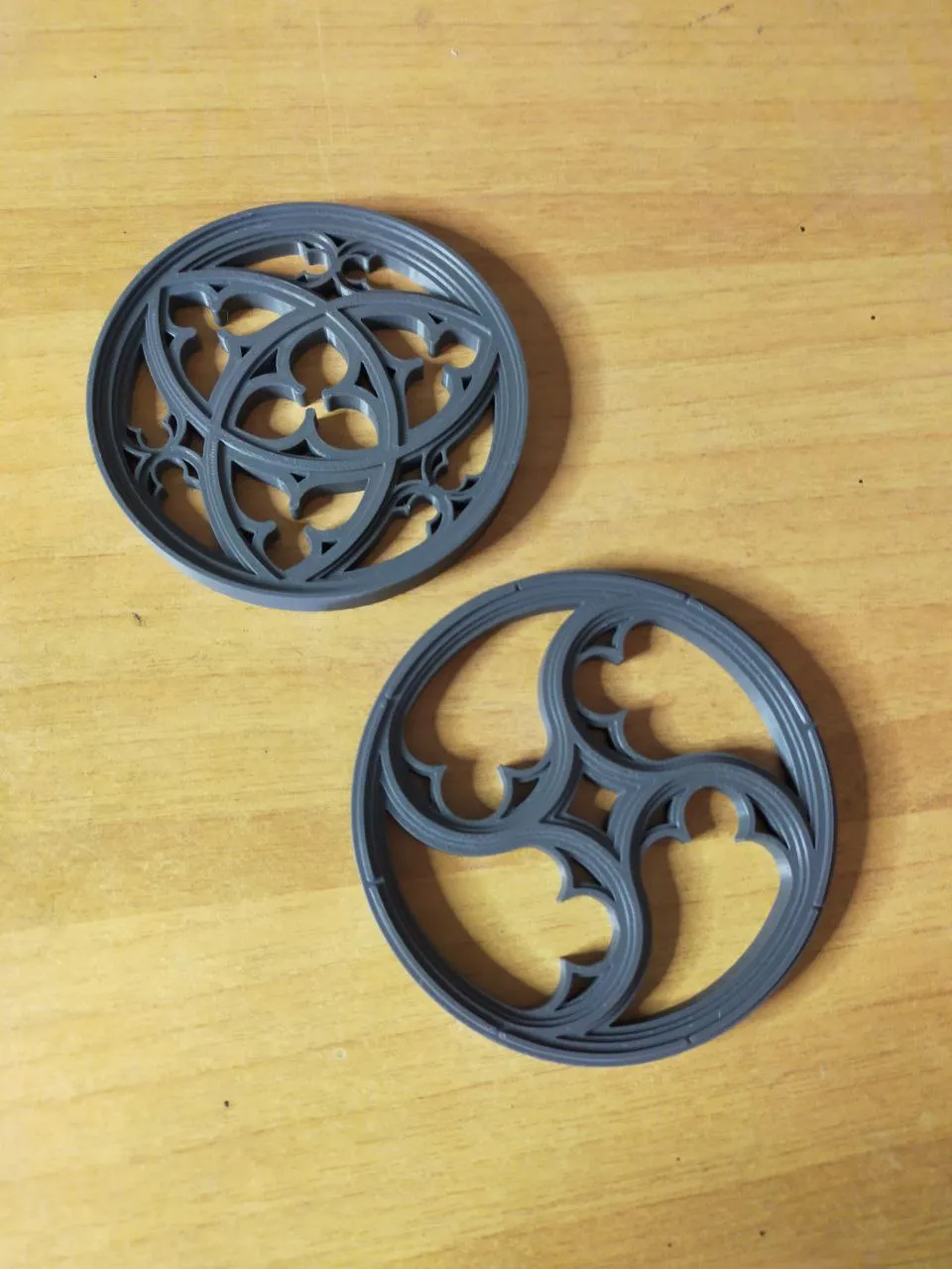 GOTHIC ROSE WINDOW - Free 3D Print Model - MakerWorld