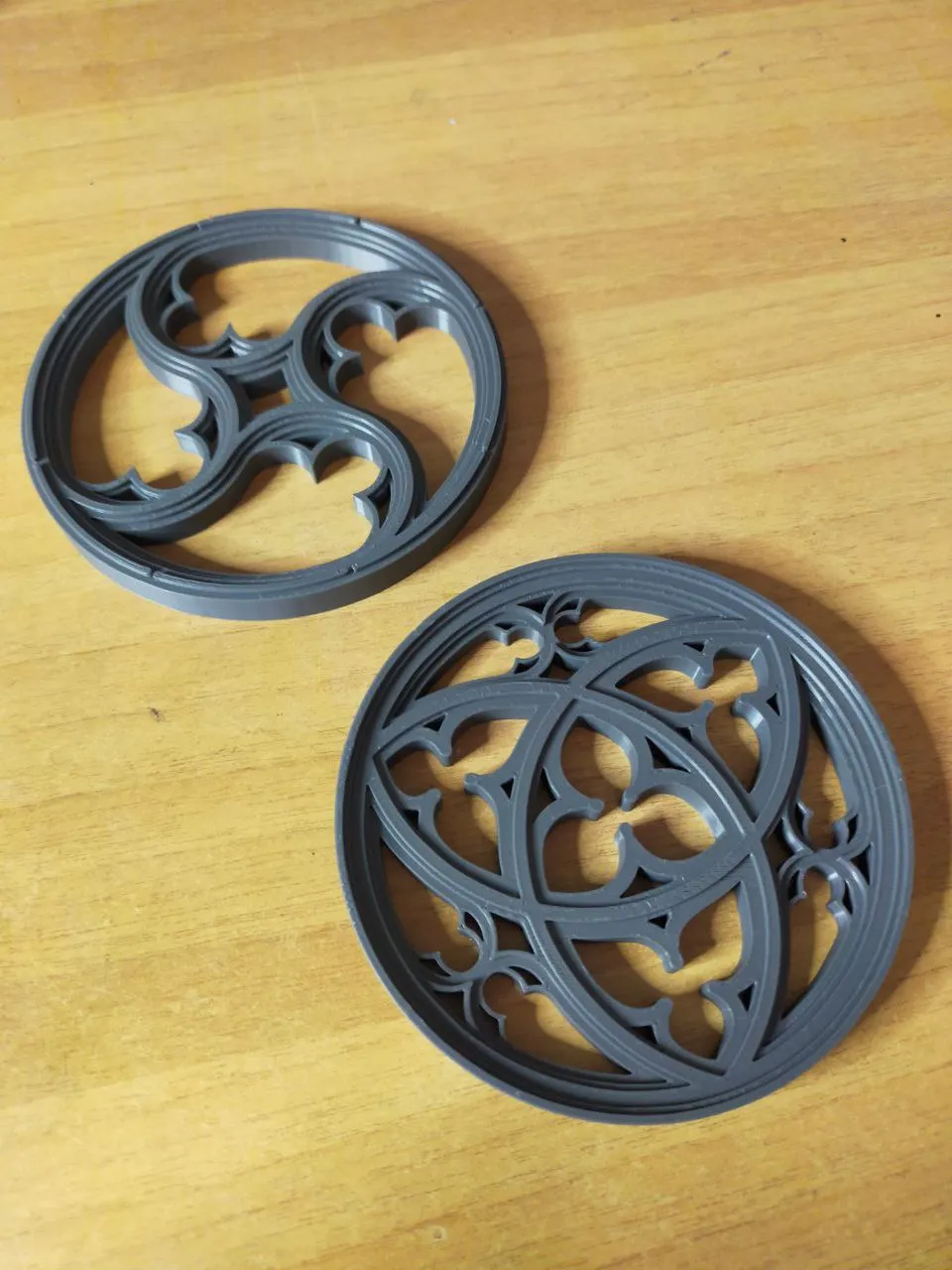 GOTHIC ROSE WINDOW - Free 3D Print Model - MakerWorld