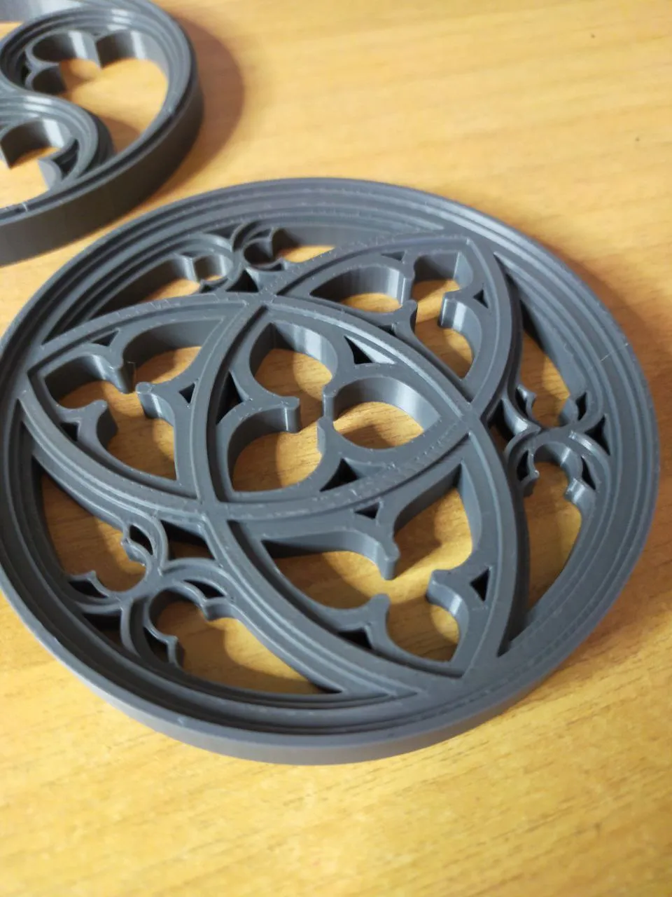 GOTHIC ROSE WINDOW - Free 3D Print Model - MakerWorld