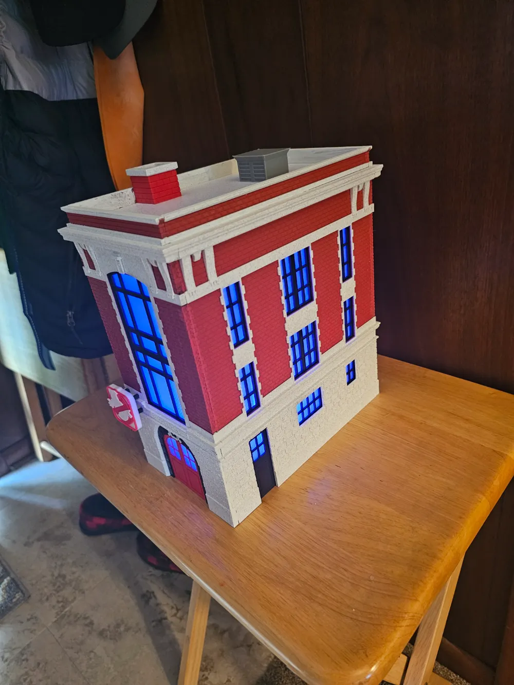 Ghostbusters Firehouse (Updated) by Ryschweitzer - MakerWorld