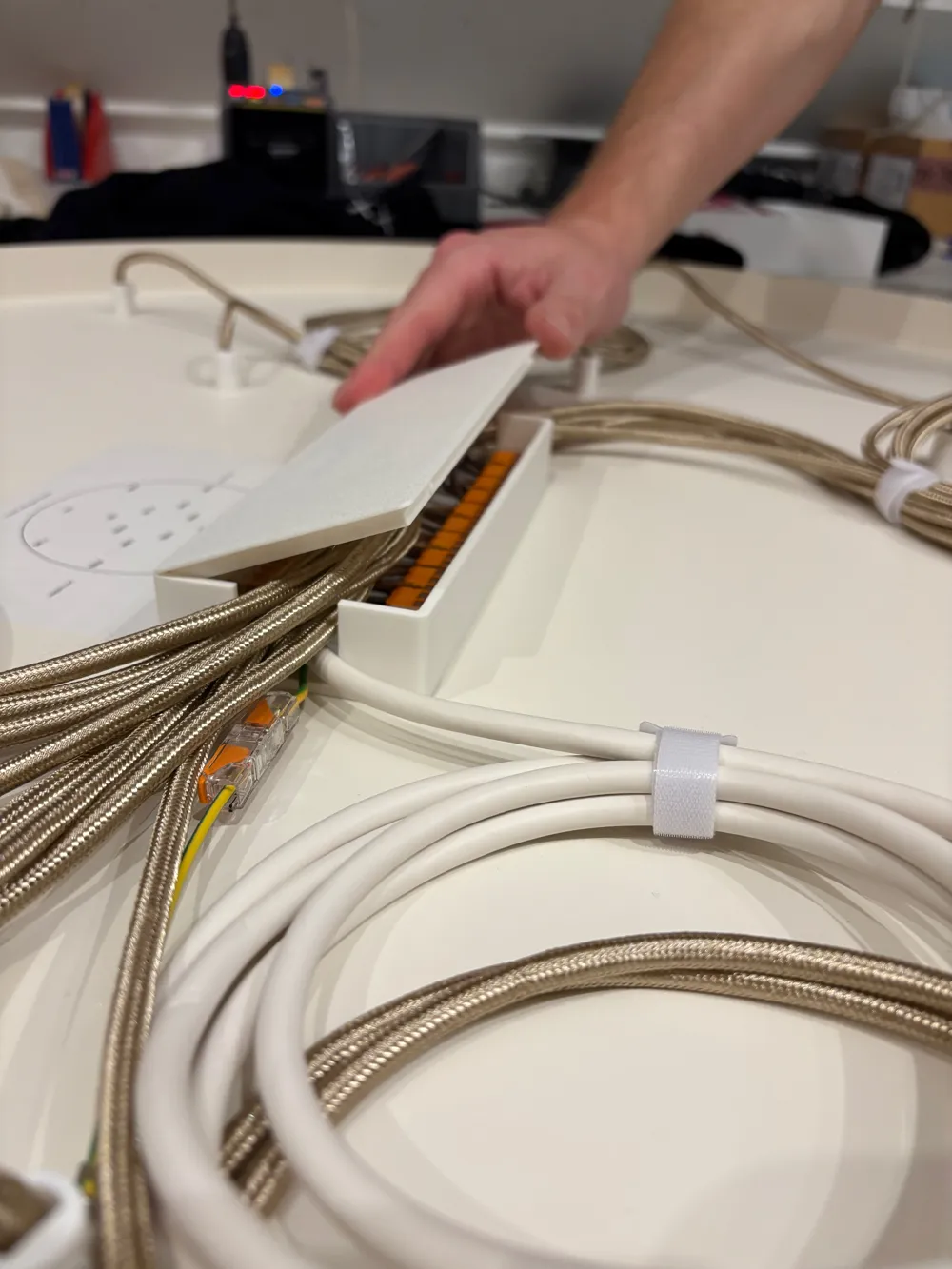 WAGO Connector Box – Modular Junction Power! by iphnvnnck MakerWorld ...