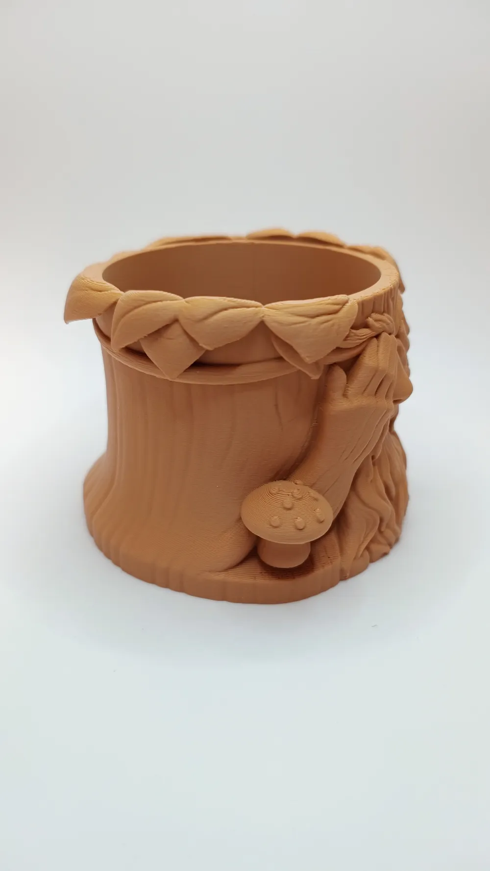 Mischievous Forest Spirit Pot of Secrets - Free 3D Print Model - MakerWorld