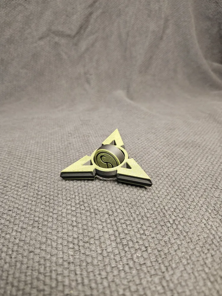 Tri force shuriken fidget spinner by Caziuz Designs MakerWorld ...