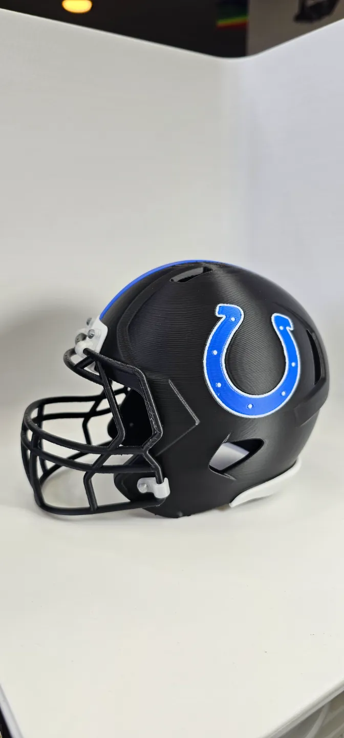 Indianapolis Colts Football Helmet by animuL67 - MakerWorld