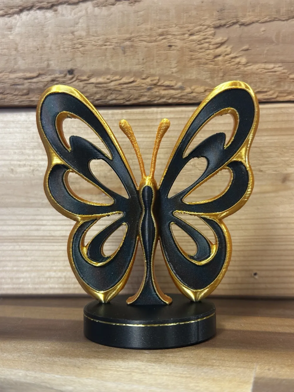 Elegant Gilded Butterfly Sculpture - Free 3D Print Model - MakerWorld