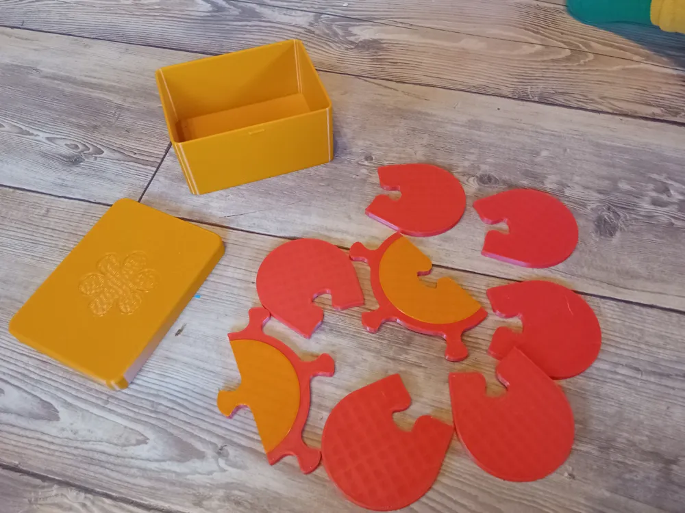 Flower 2D puzzle + box by Hutnik MakerWorld: Download Free 3D Models