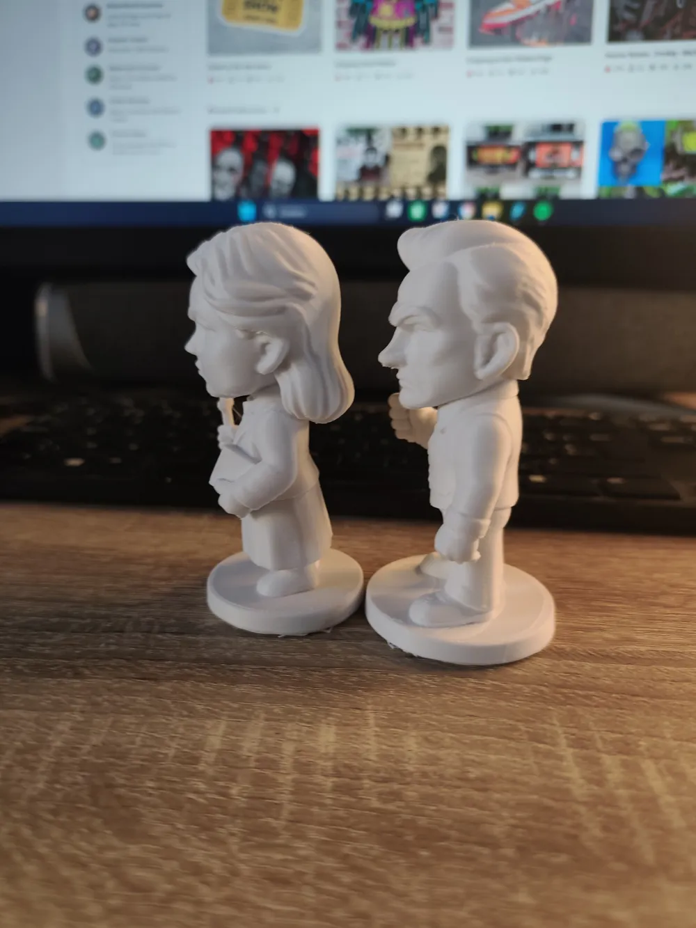 Chibis de Ed y Lorraine Warren - El Conjuro por 3DPrintsForYou MakerWorld: Descarga Modelos 3D ...