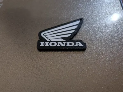 Motorcycle key chain Honda emblem - Free 3D Print Model - MakerWorld