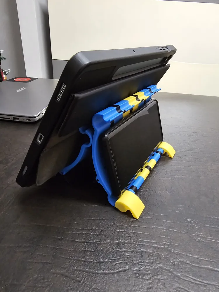 FlexFit LapTab Stand - Free 3D Print Model - MakerWorld