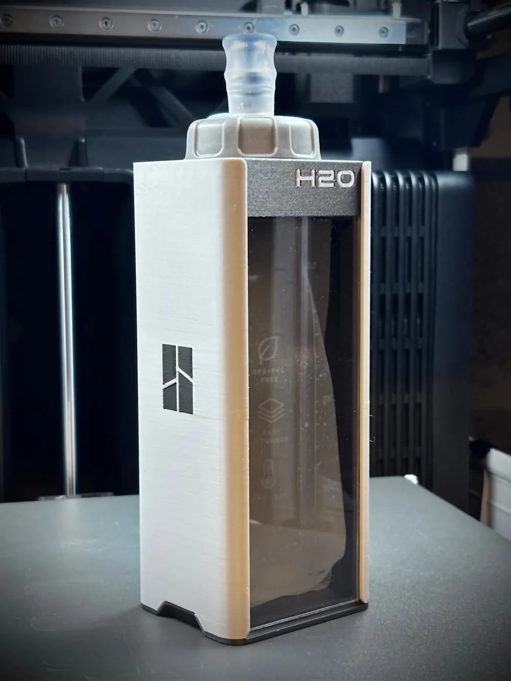 Bambu Lab H2O Water Bottle - Free 3D Print Model - MakerWorld