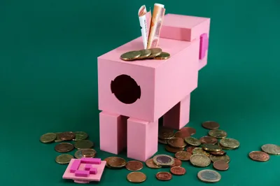 Piggy Bank Minecraft Pig by Sakul MakerWorld: Download Free 3D Models