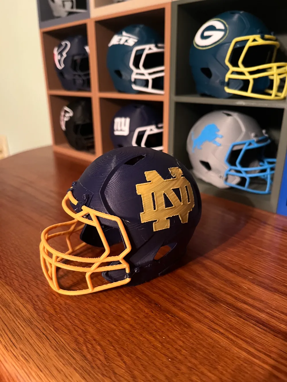 Notre Dame Fighting Irish College Football Helmet - Free 3D Print Model ...