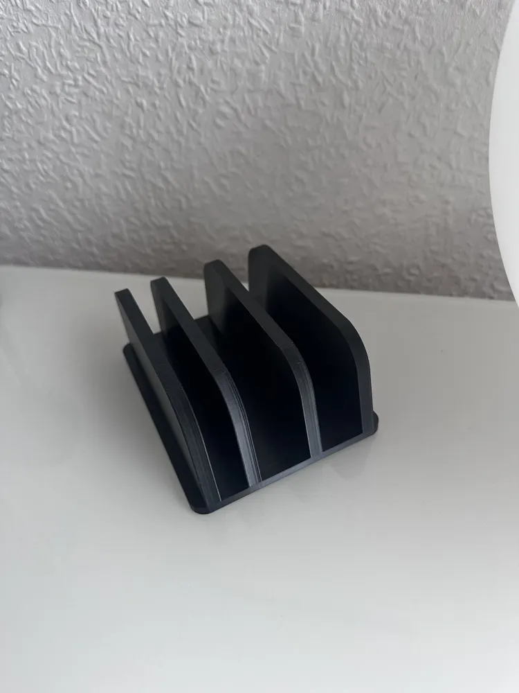 Vertical Laptop & Ipad Stand - Free 3D Print Model - MakerWorld