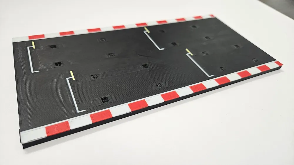 1/64 Scale Model Race Track Starting Grid - 4 Cars by Five1T MakerWorld ...