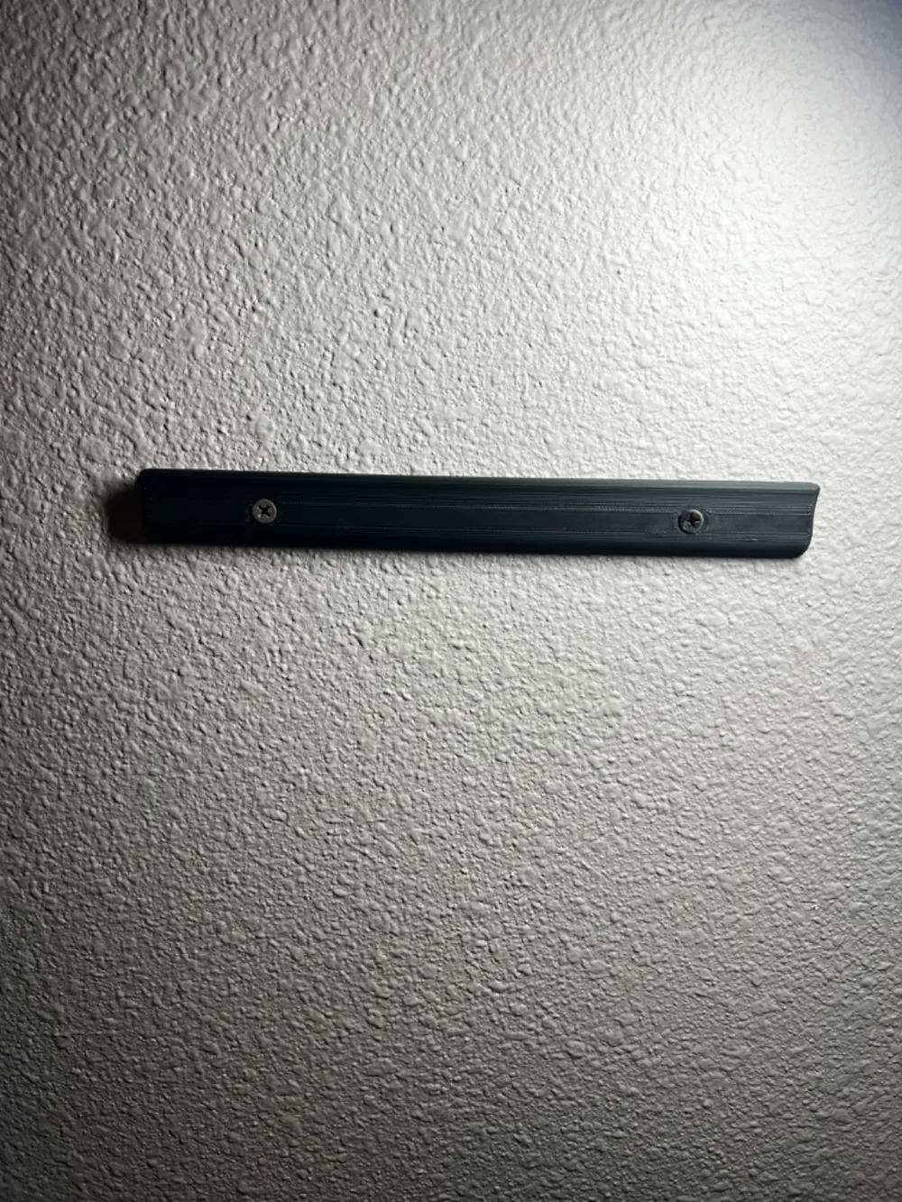 Hue Forge Wall Mount by marky3d - MakerWorld