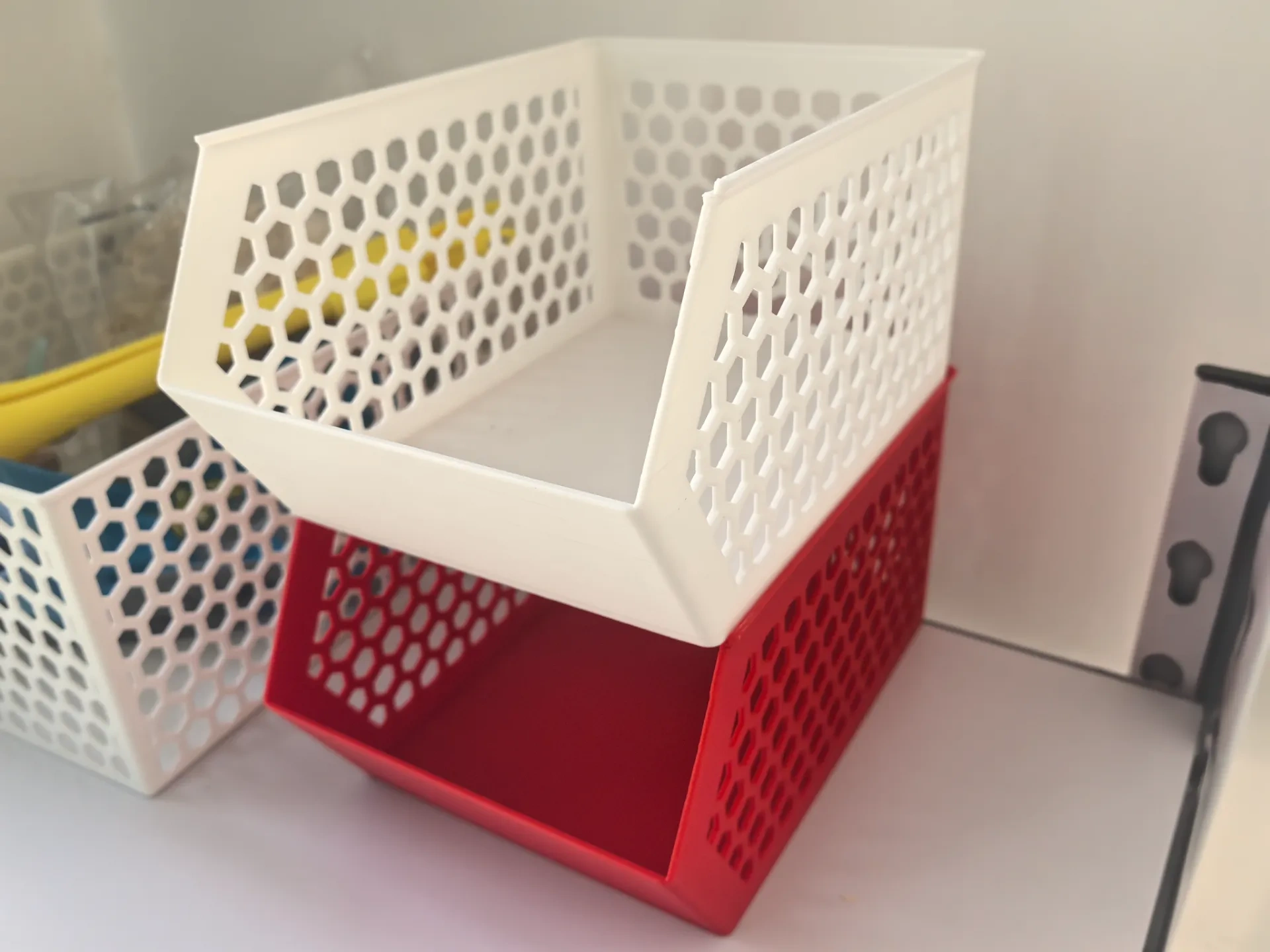 U-shaped Angled Open Stackable Storage Box by Kee - MakerWorld