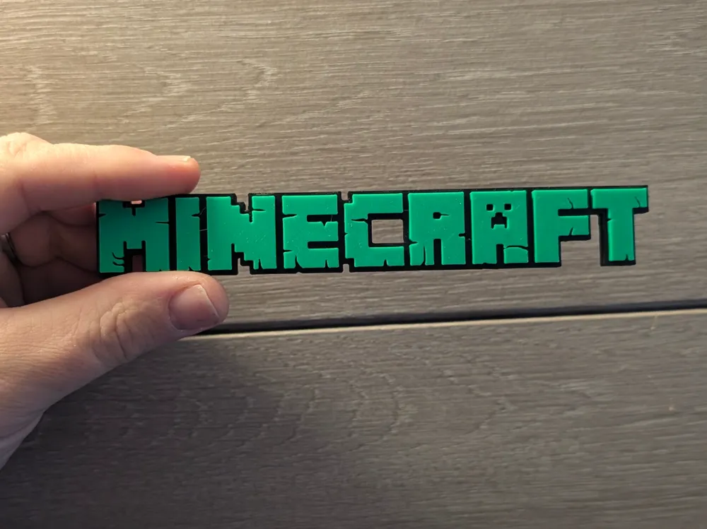 Minecraft-Logo-Plakette 2 Größen – Kostenloses 3D-Druckmodell – MakerWorld
