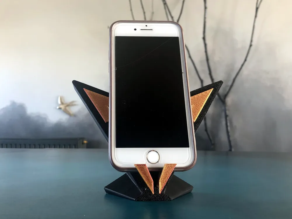 Cupra phone stand (no AMS) by Jacob - MakerWorld