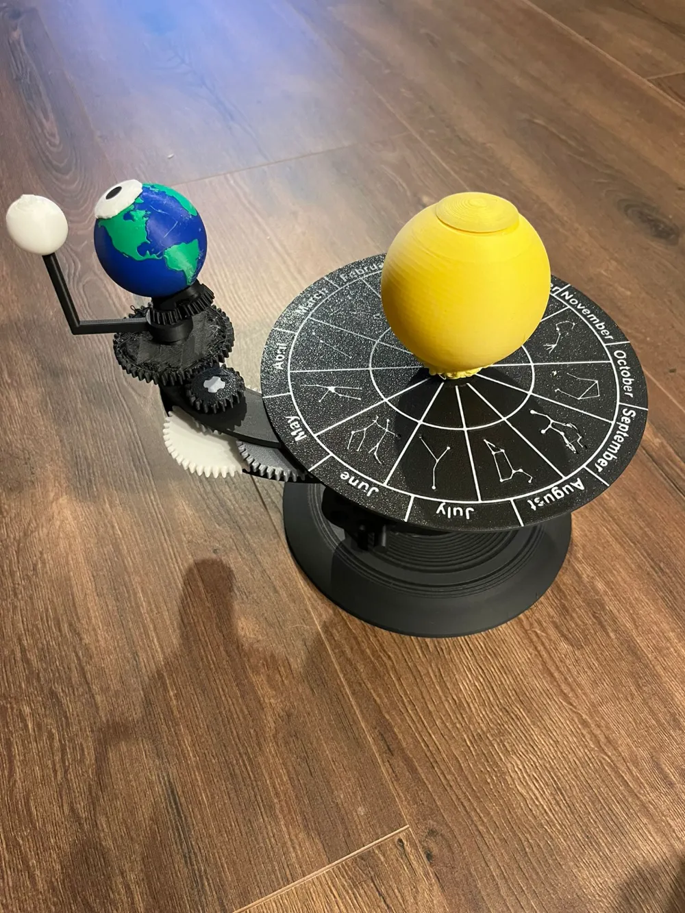 Simple Earth Orrery by 3D URSA MakerWorld: Download Free 3D Models