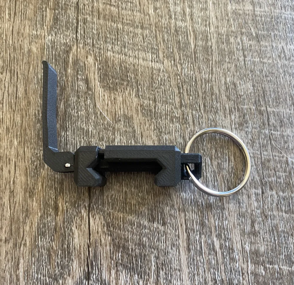 Call of Duty Charm Mount - Picatinny - Free 3D Print Model - MakerWorld