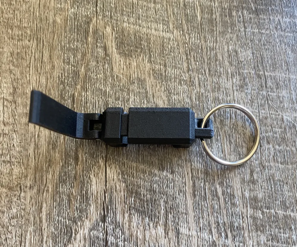 Call of Duty Charm Mount - Picatinny - Free 3D Print Model - MakerWorld