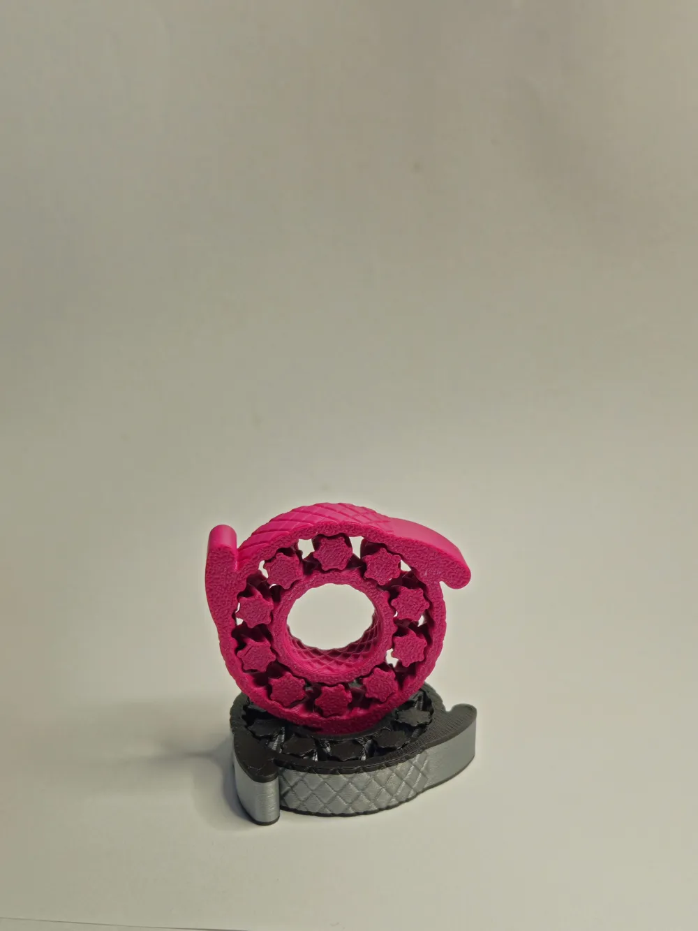 Planetary fidget spinner - Free 3D Print Model - MakerWorld