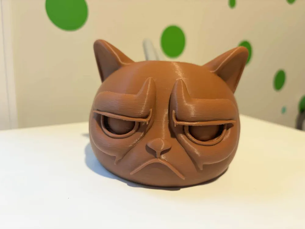 Grumpy Cat Pen cup by Tinker Link MakerWorld: Download Free 3D Models