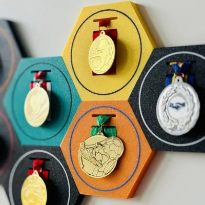 Medal display - Free 3D Print Model - MakerWorld