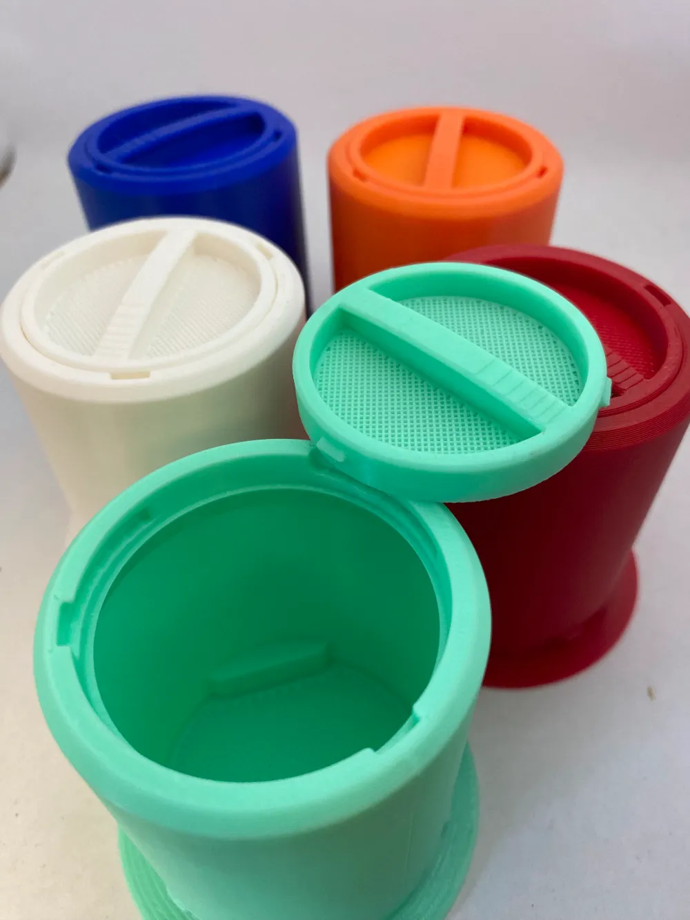 Bambu Lab Reel Snap-fit Desiccant Containers by Duane777 - MakerWorld